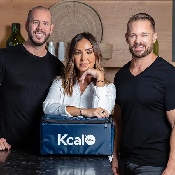 Kcal Restaurants - About - UAE